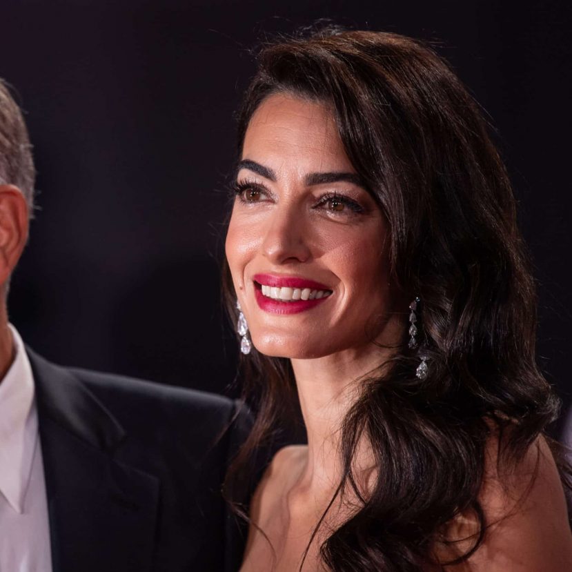 George Clooney elárulta, mivel lepte meg Amal Clooney-t a házassági ...