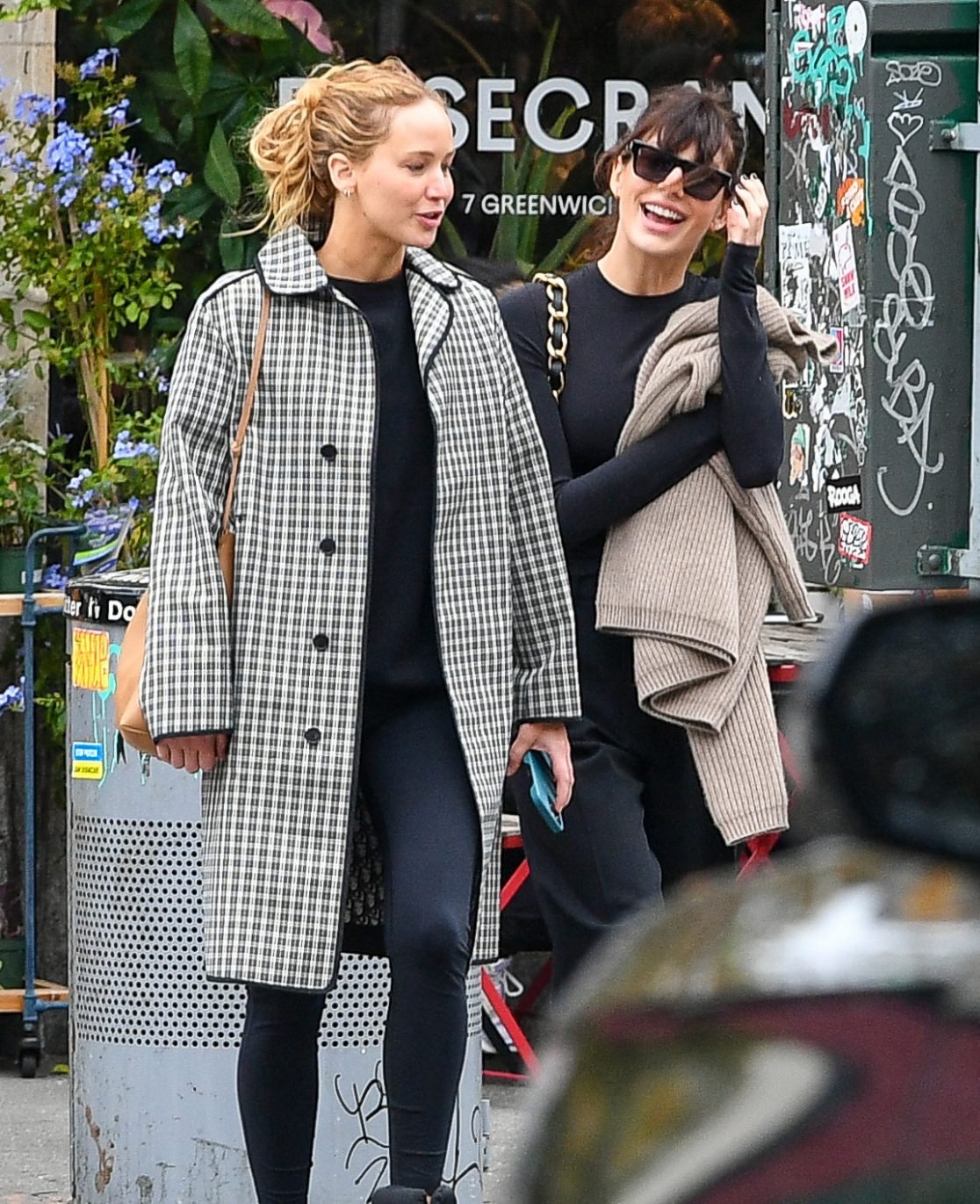 Camila Morrone lett Jennifer Lawrence legjobb barátnője – Coloré