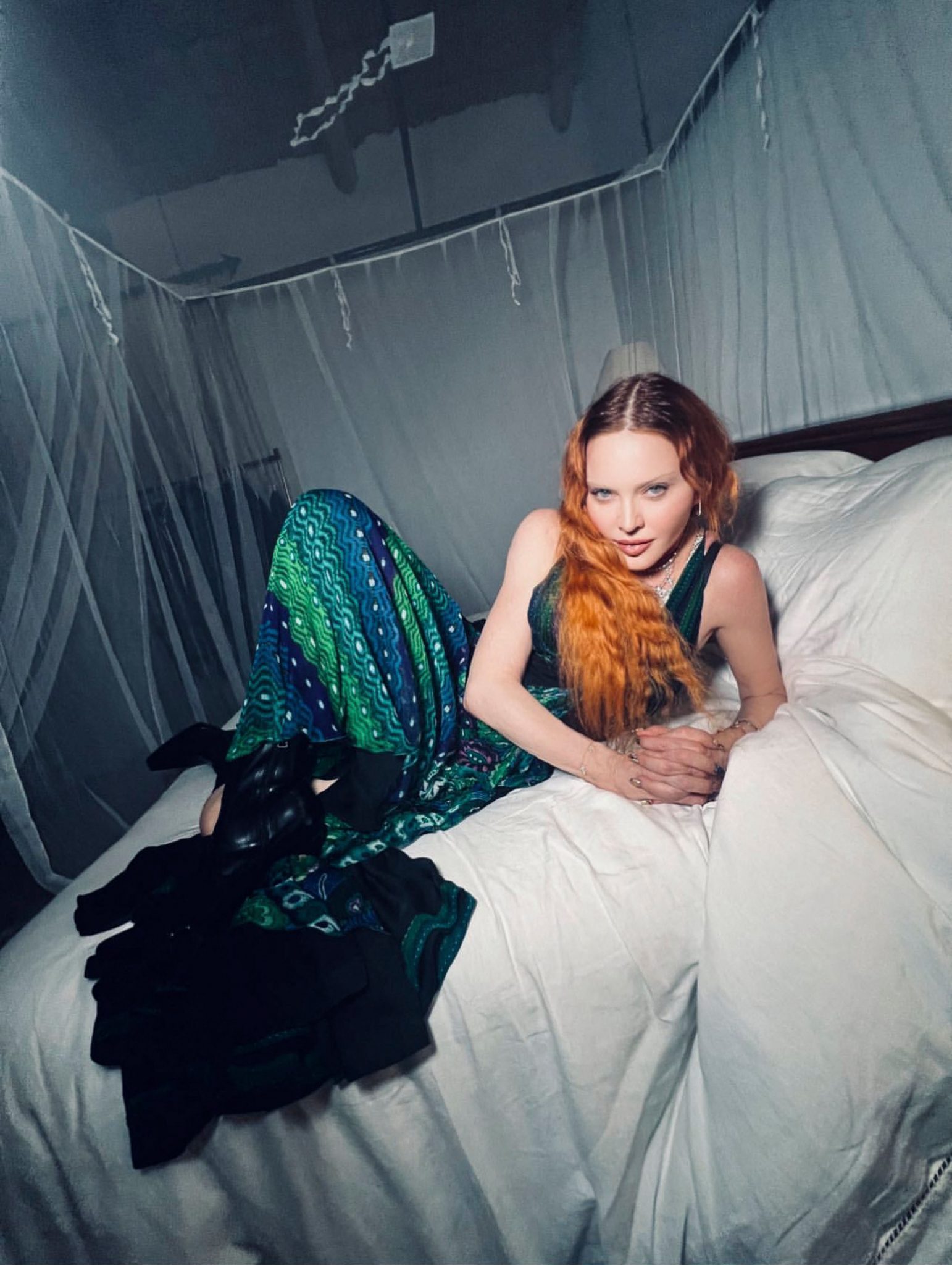 Madonna különleges fotókat osztott meg fiaival, a 22 éves Rocco Ritchie ...