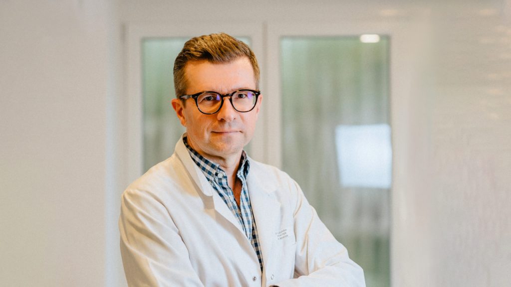 Mindenkinek tudnia kell, hogy a fájdalmas menzesz nem normális dolog ...