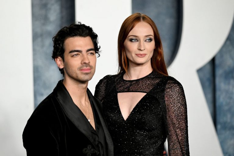 Fegyverszünet: Joe Jonas és Sophie Turner ebben állapodtak meg – Coloré