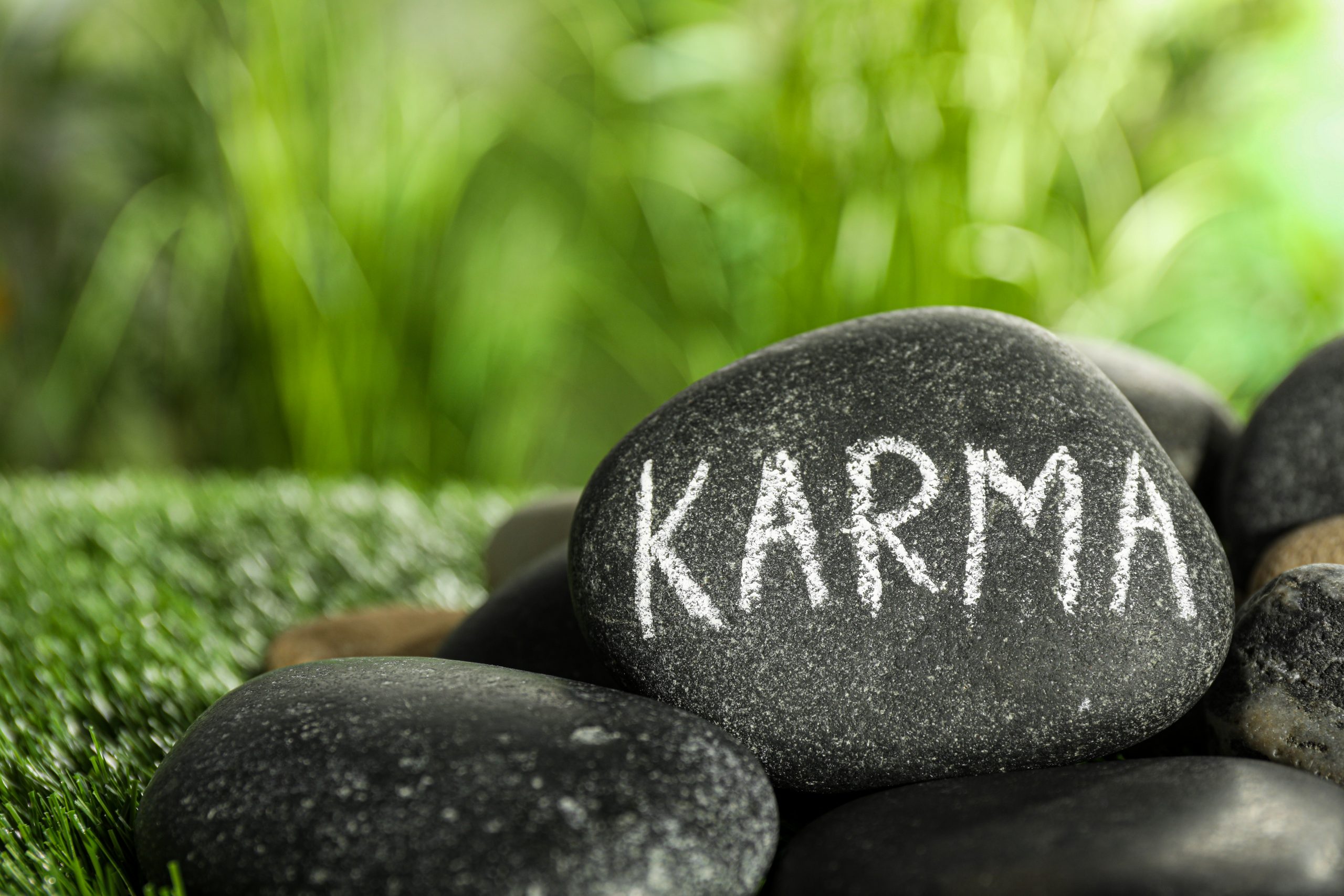 Ez a 3 csillagjegy jó, ha vigyáz a karmával – Coloré